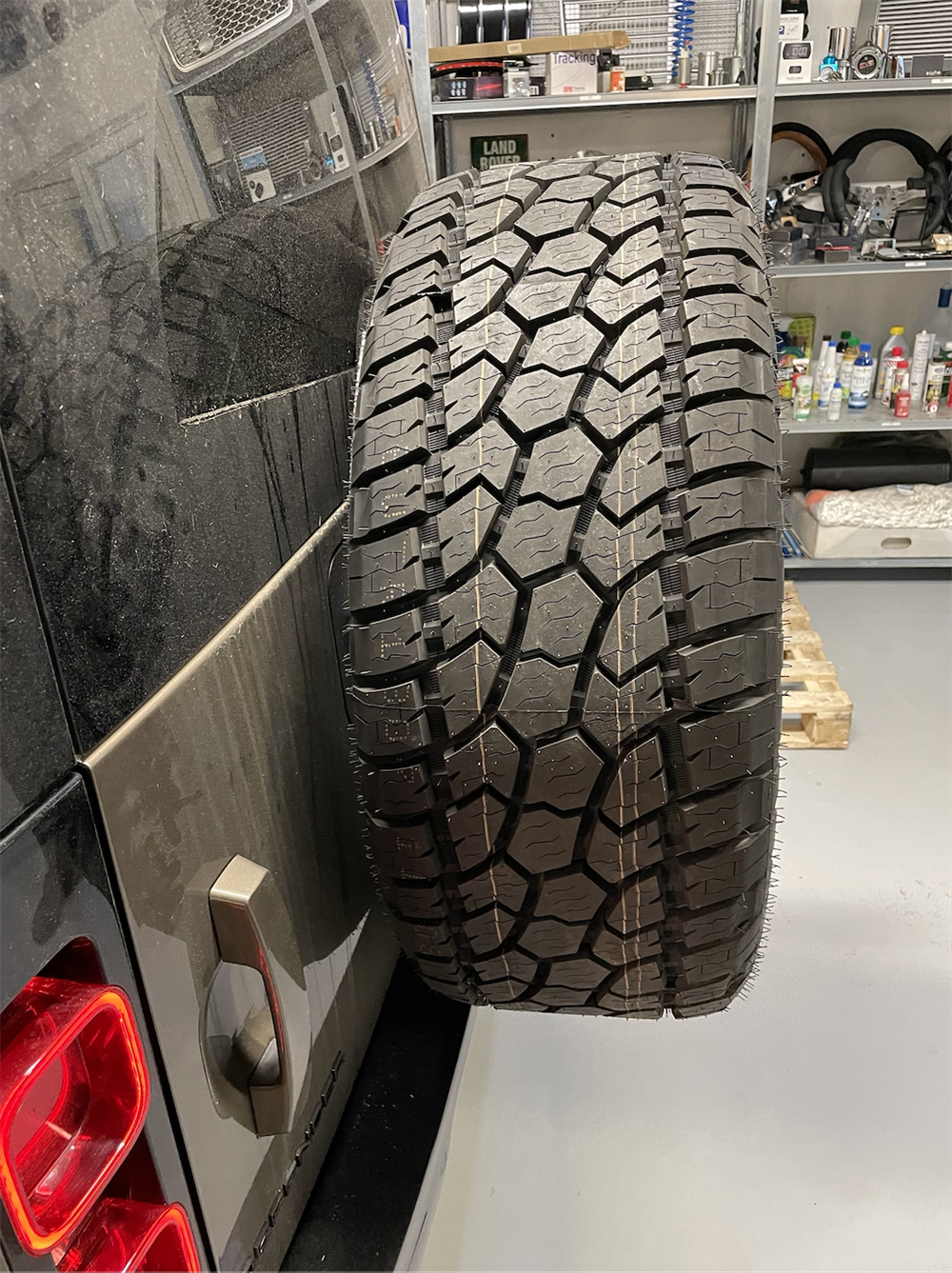 Land Rover New Defender L663 22 hjul sæt - Land Rover reservedele og ...